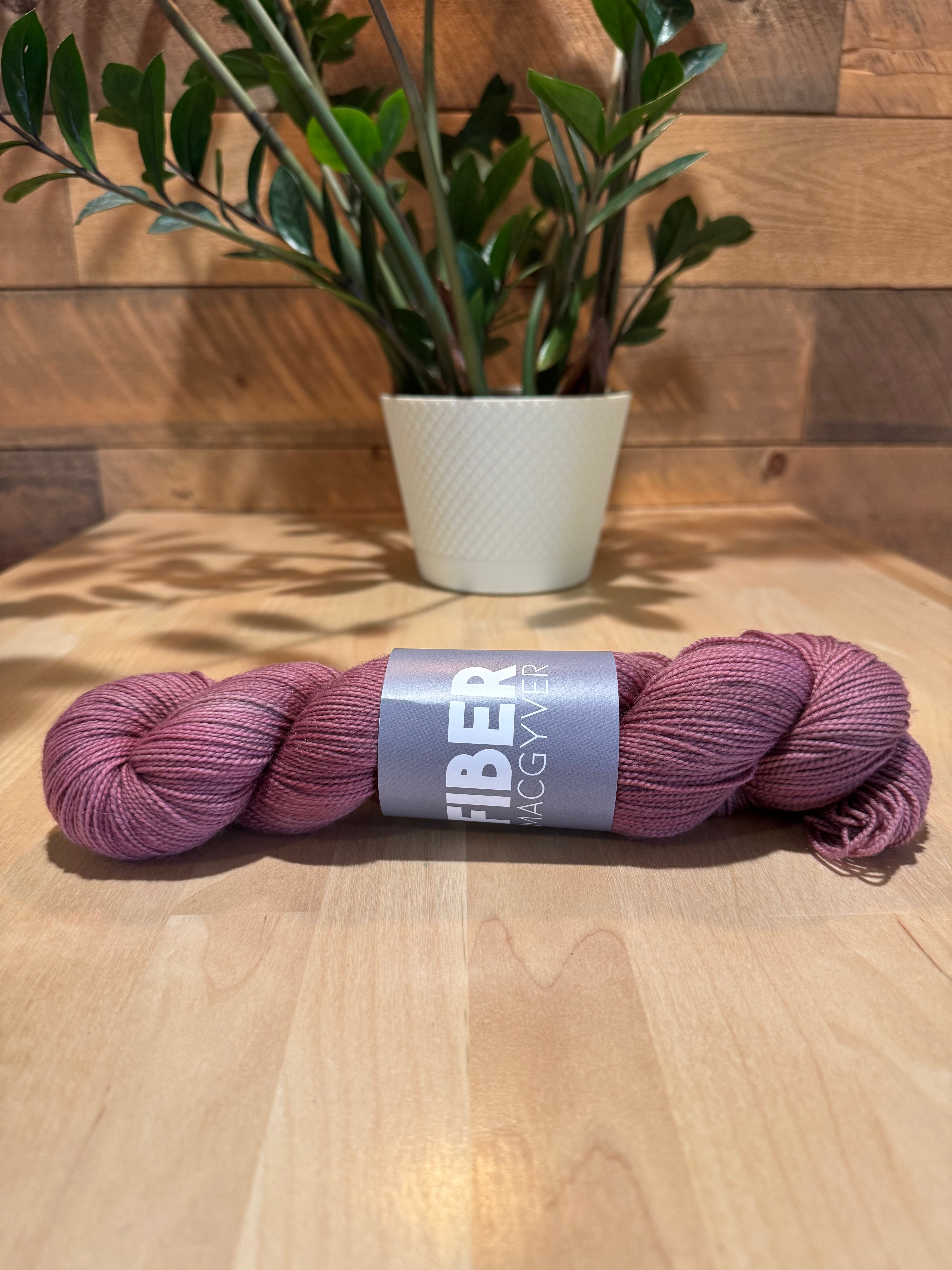 Fiber MacGyver Merino Twist – Snake + Skein